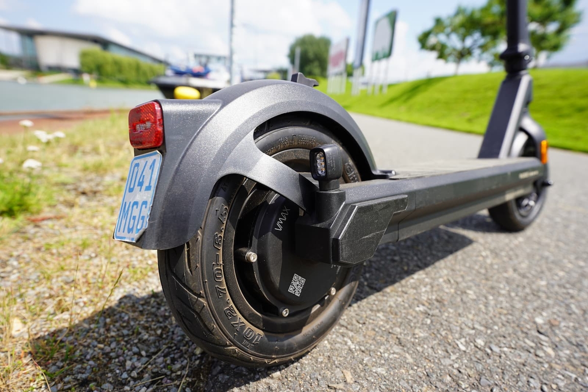 VMAX VX2 Extreme im Test: Einer der besten E-Scooter 2025?